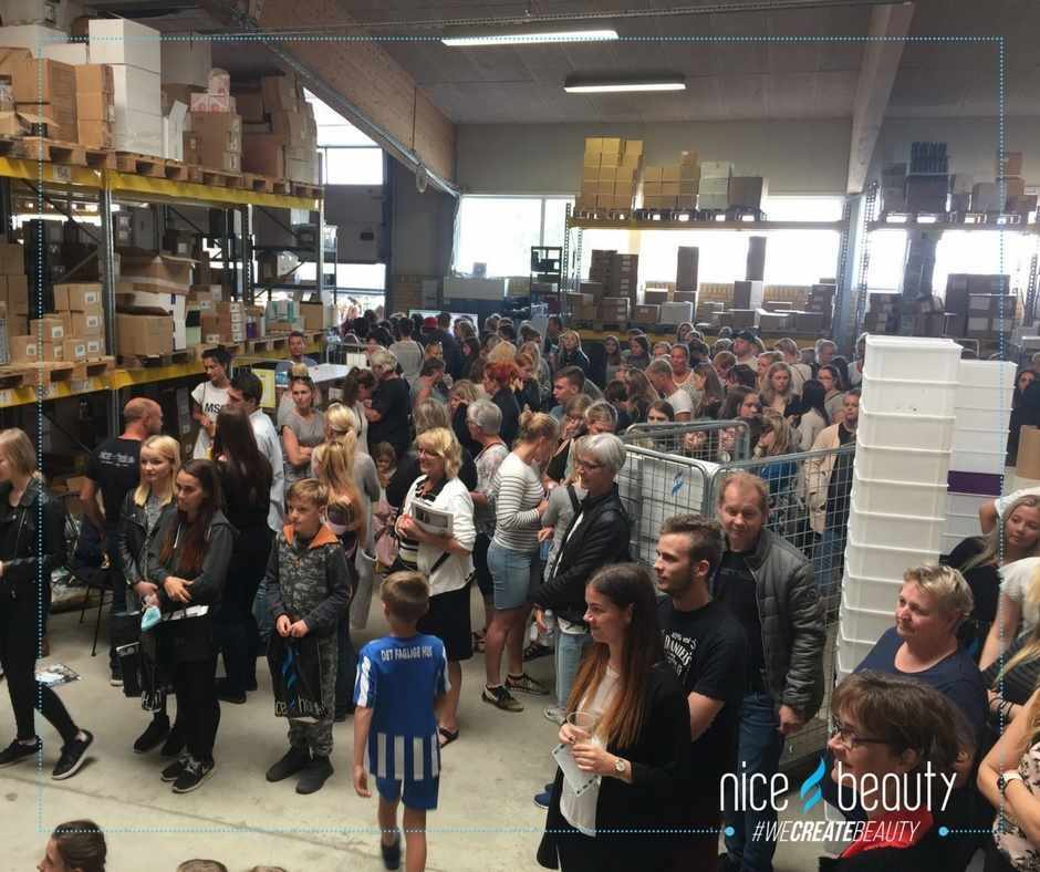Open huis en magazijn uitverkoop bij NiceBeauty in 2016